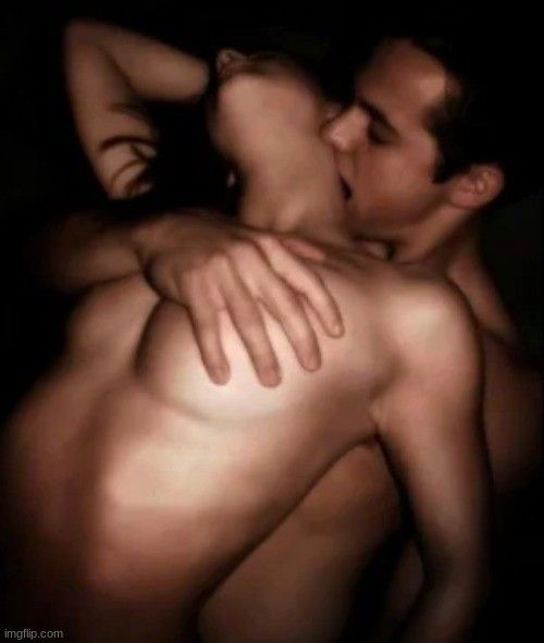 Neck Kissing Upstatenycumslut