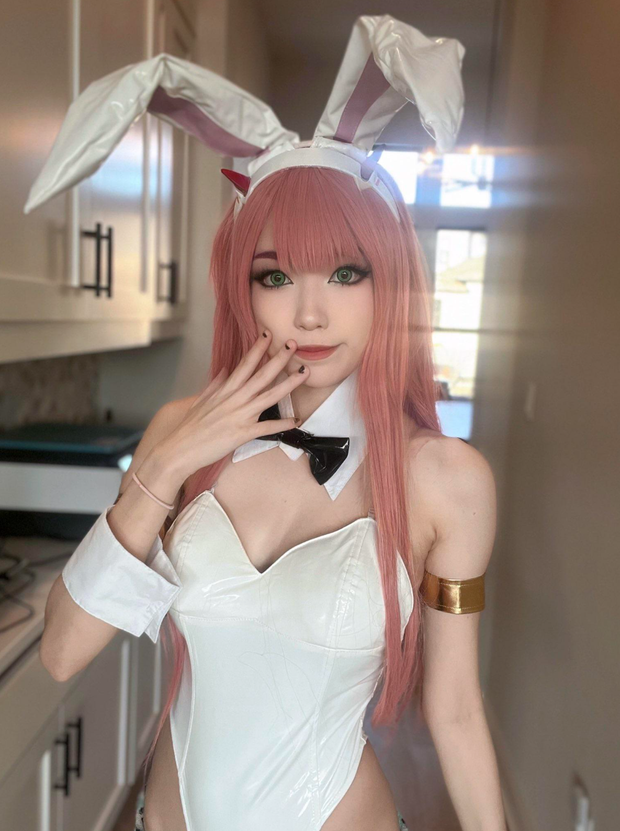 Emiru Streamer Sexy White Bunny Outfit Prk6942
