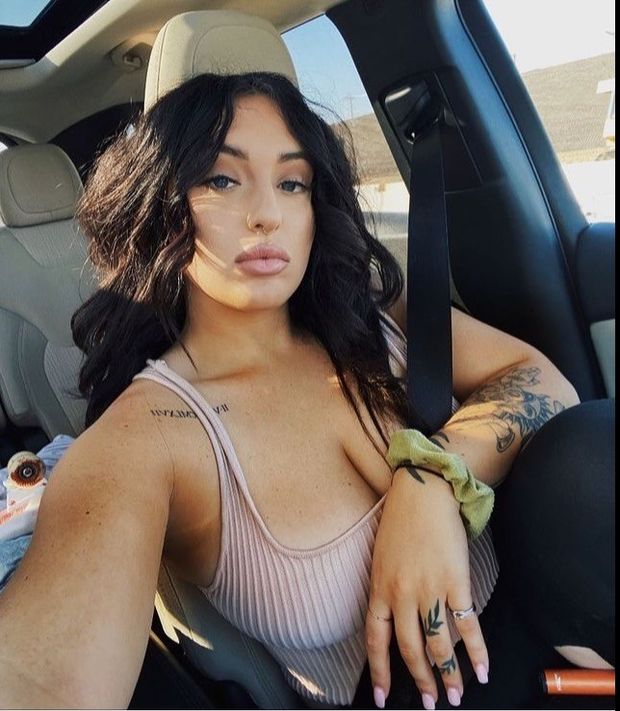 Busty Long Nails Brunette Post Your True Rate Icarusnewport