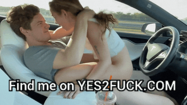 Car Sex Is Just Better Prove Me Wrong… Mariahot03