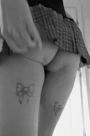 Ass Reveal S