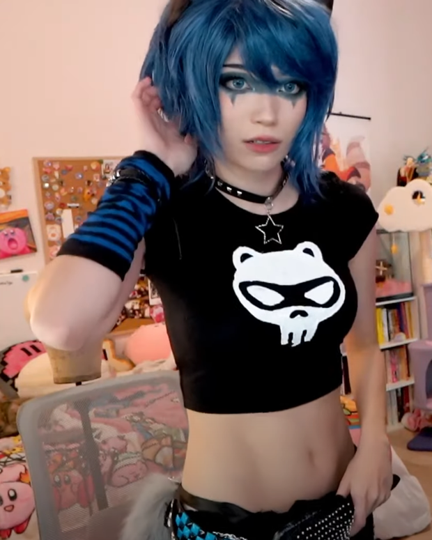 Emiru Streamer Snuffy Raccoon Cosplay Prk6942