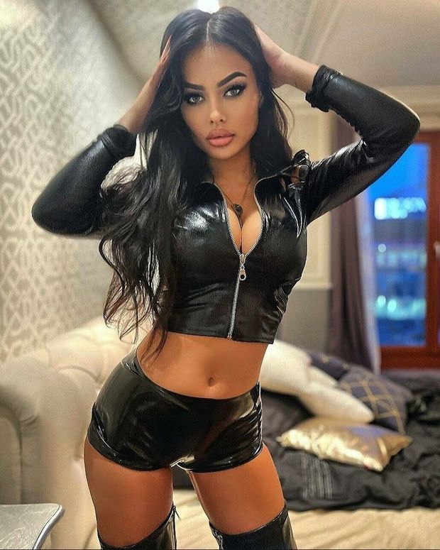 Pretty Brunette Evil Woman Black Leather Peggingking888