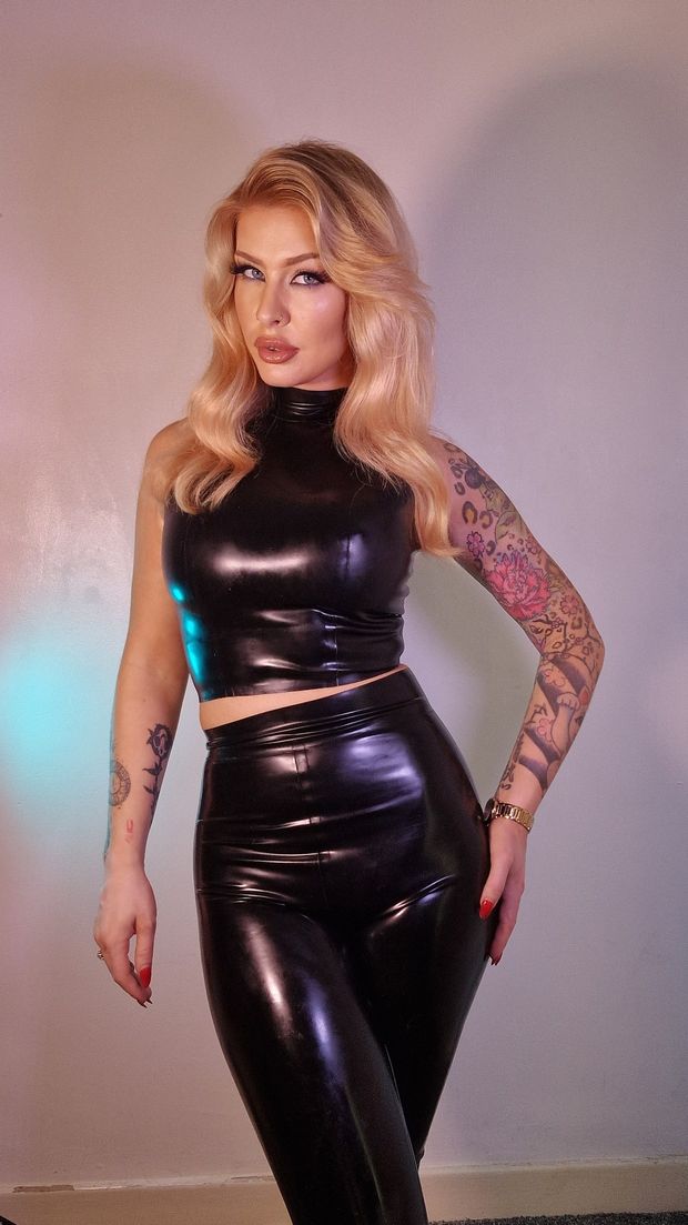 Verbasex69 Latex Goddess Pin 66795947